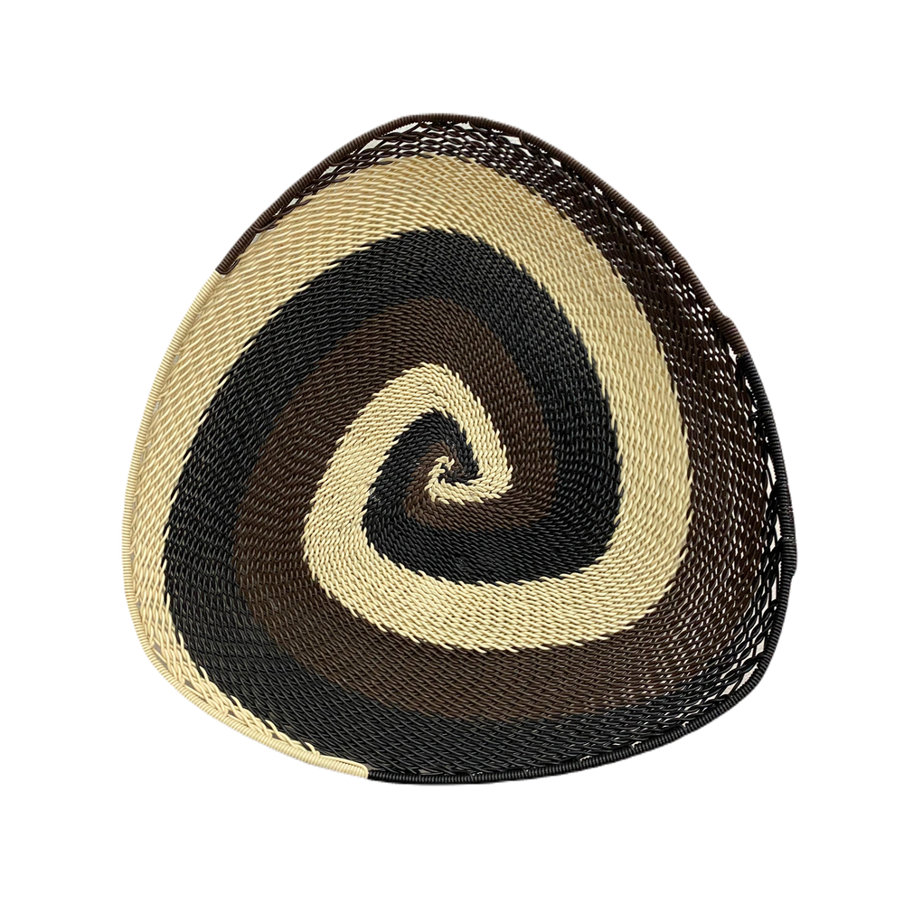 Zulu Telephone Wire Triangle Plate (20cm)